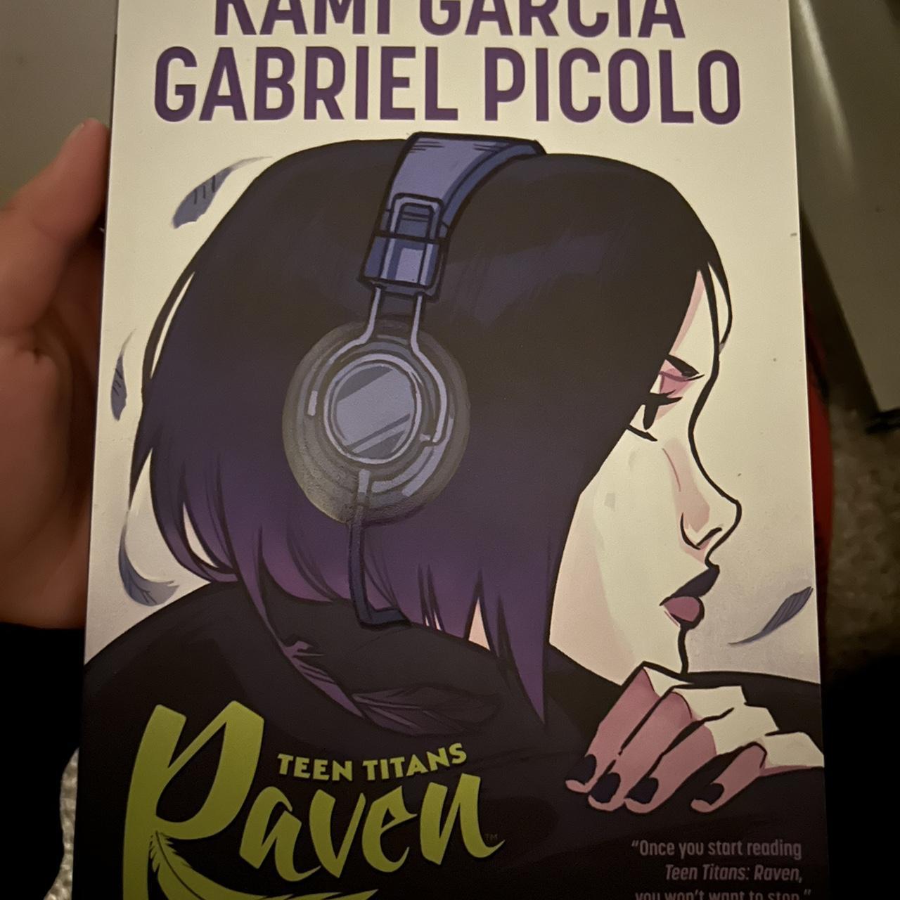 teen titans raven book graphic novel bought and... - Depop
