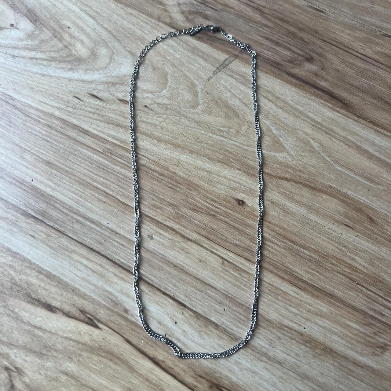 Get back necklace chain - Depop