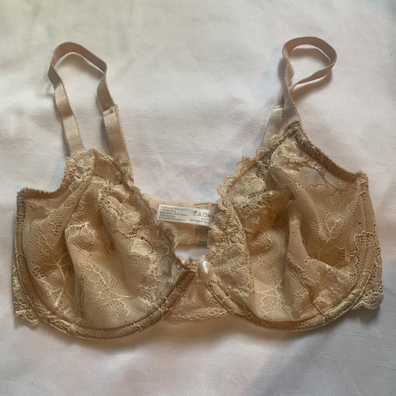Apt. 9 Women's Tan Bra | Depop