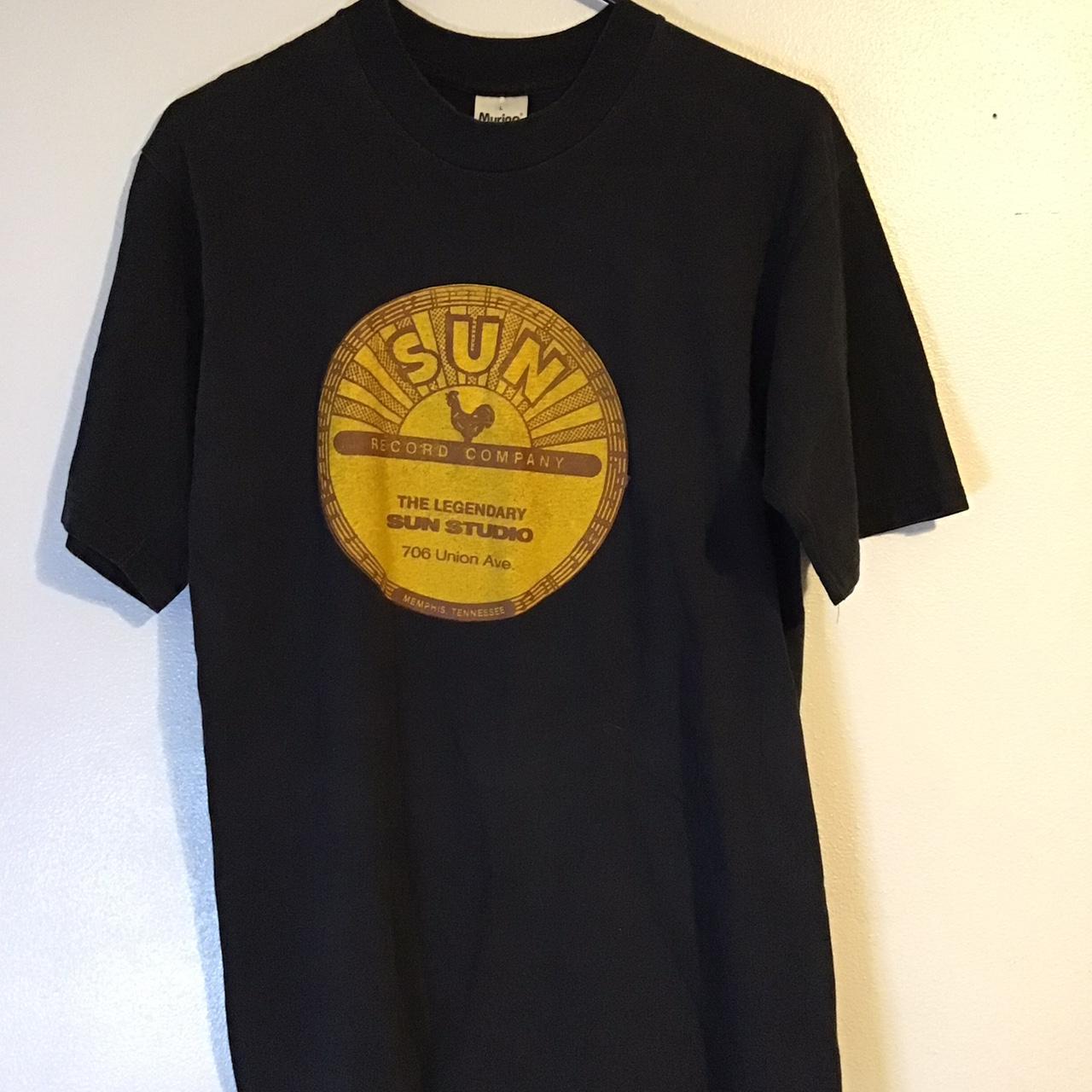 Sun studios recording studio. Johnny cash, Elvis and... - Depop