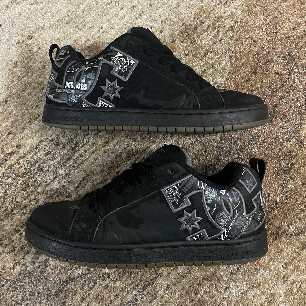 ★dc chunky y2k mallgoth vintage skate shoes •huge... - Depop