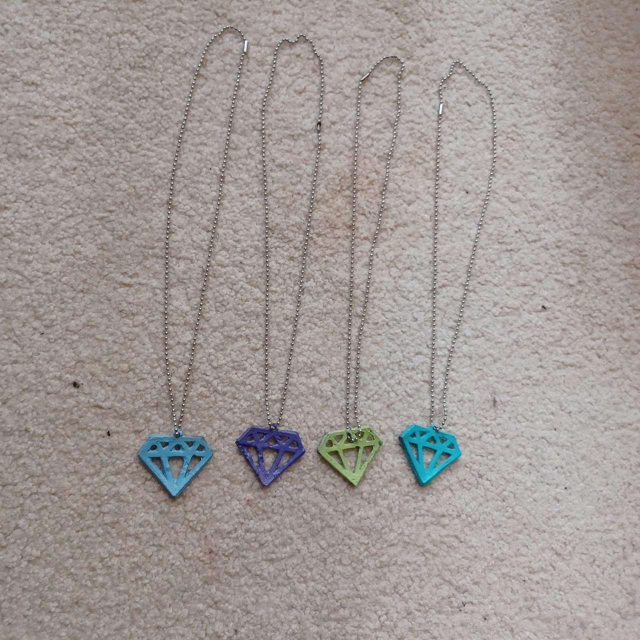 scene emo kid y2k 2000s mcbling trashy vintage... | Depop