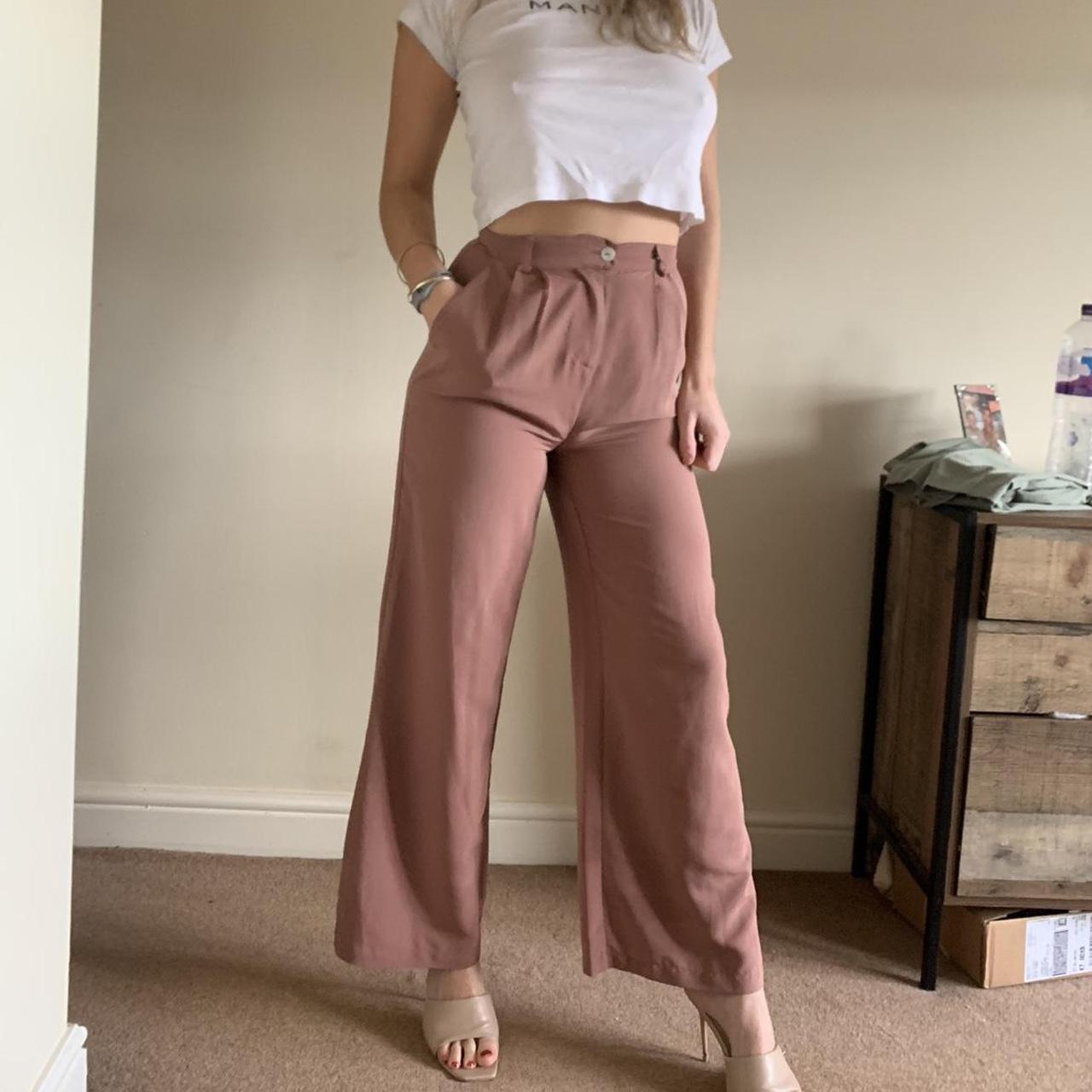 Cute dusty pink wide leg trousers - Depop