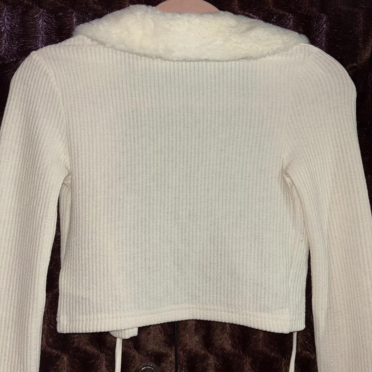 Fuzzy collar Y2K ribbed long sleeve, super cute,... - Depop