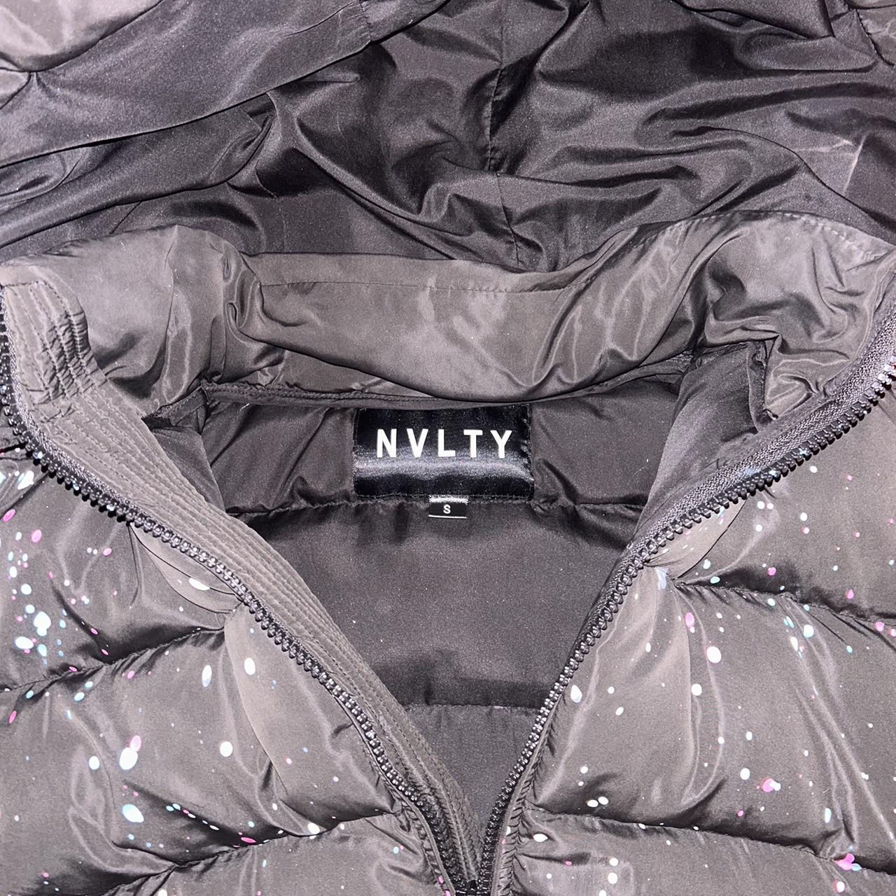 NVLTY coat Men’s small Perfect condition - Depop