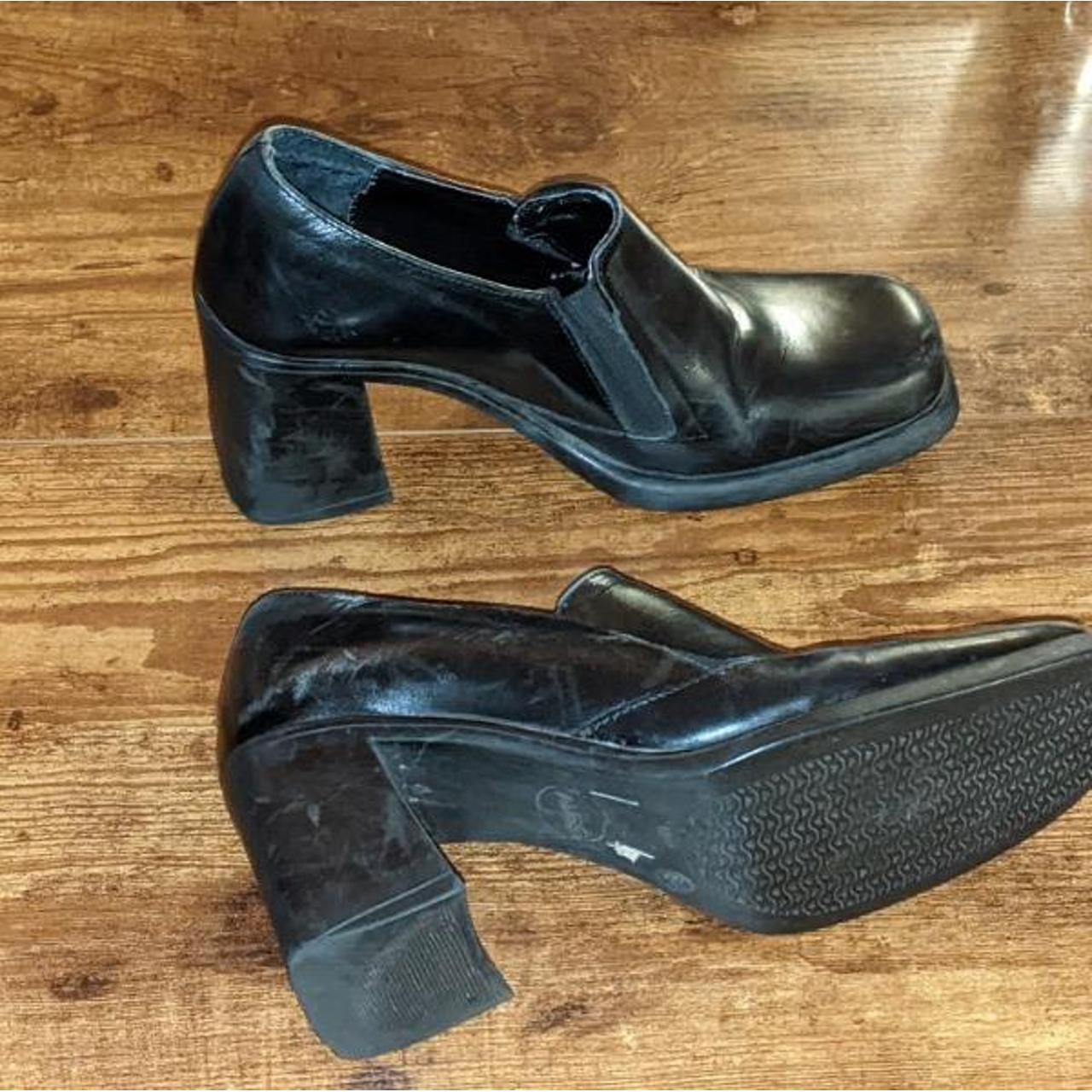 Aldo Vintage Chunky Leather Square Toe Heel - size... - Depop