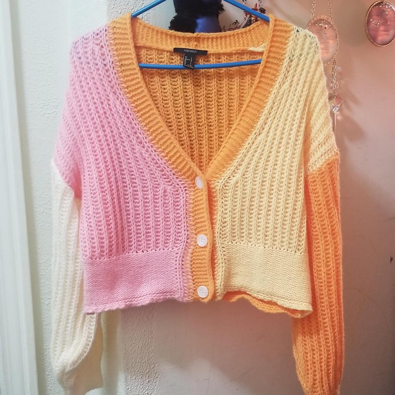 Forever 21 colorblock cropped cardigan sweater.... | Depop