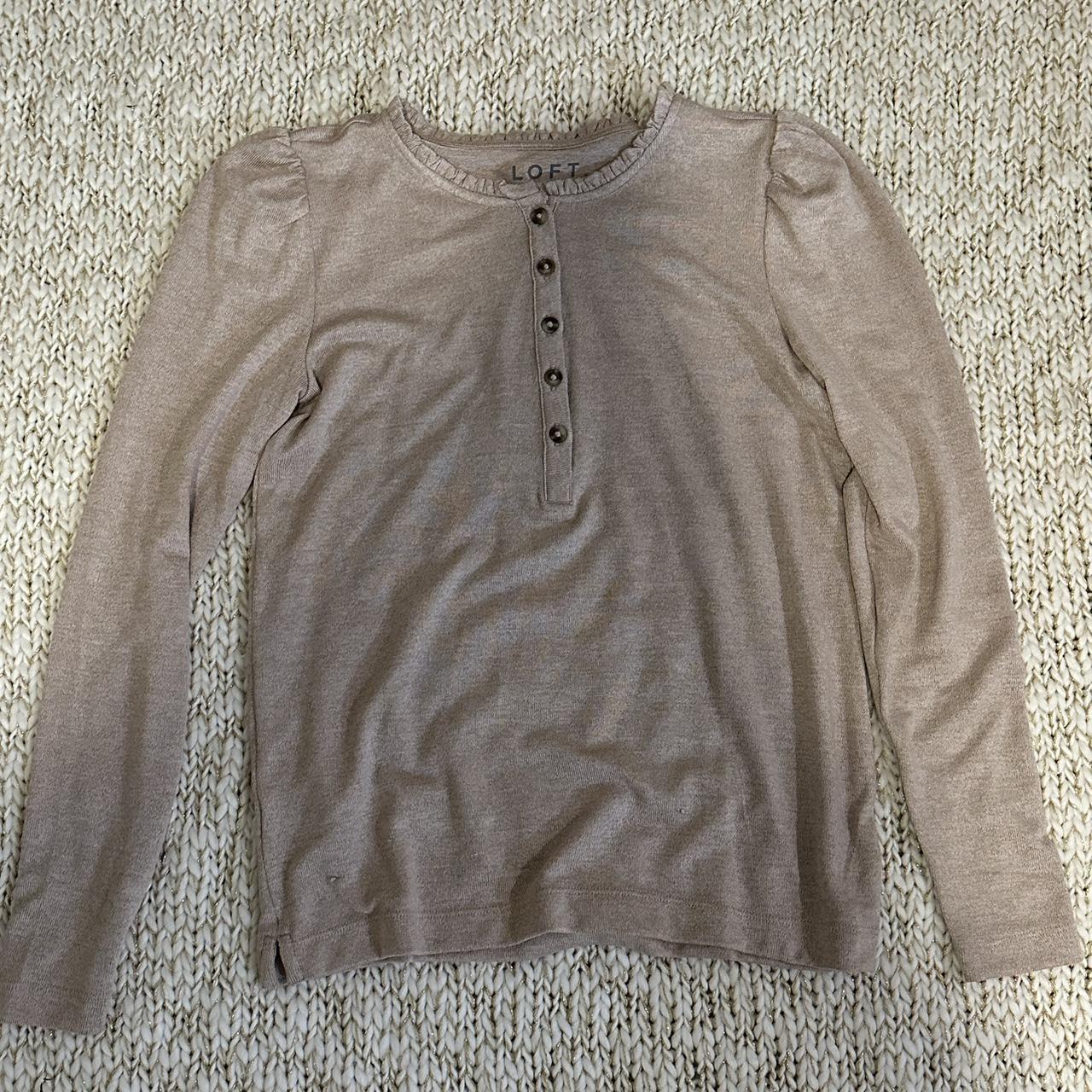 Super soft loft tee Size small - Depop