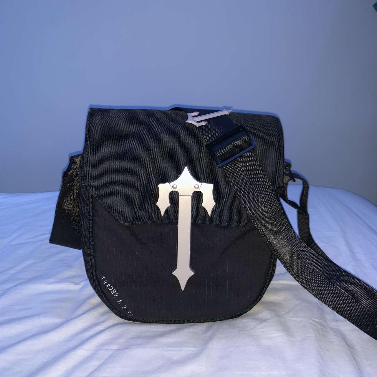 Trapstar Cobra T bag Condition:like new, worn one... - Depop