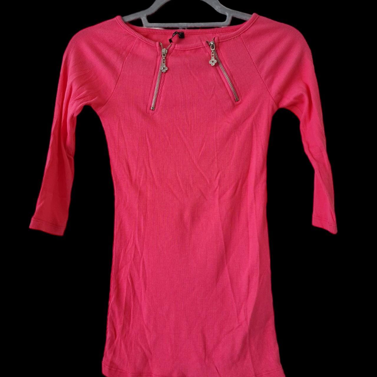 Basic skinny stretching top Brand new from... - Depop