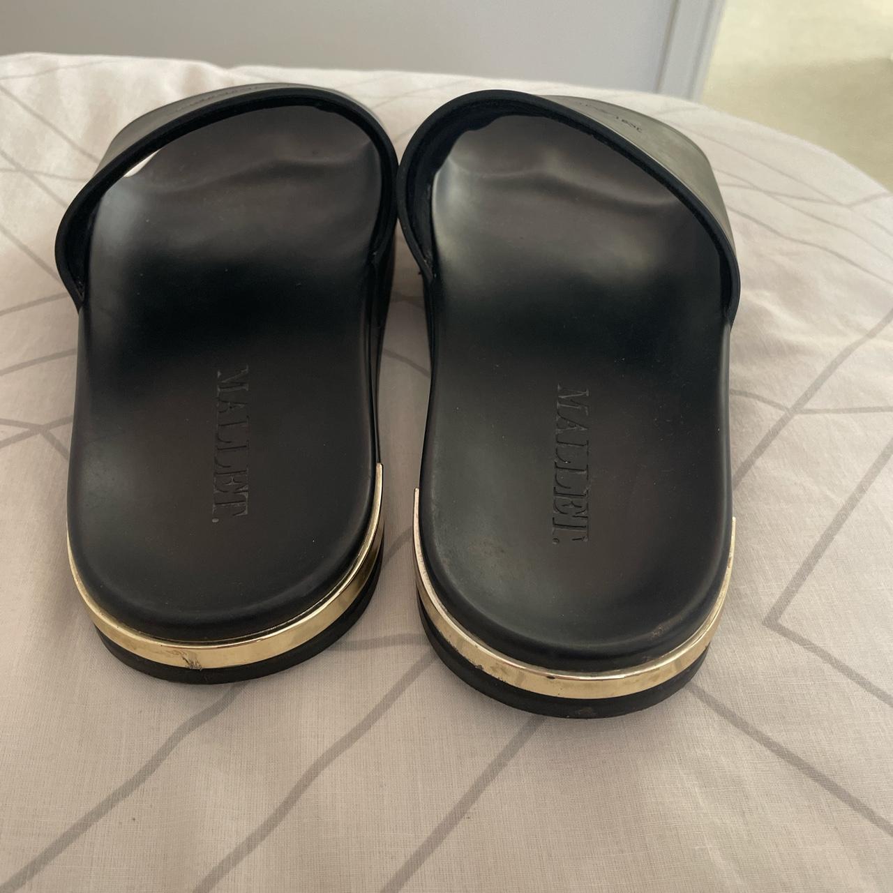 Mallet Sliders Size 11 Barely worn just need a wipe... - Depop