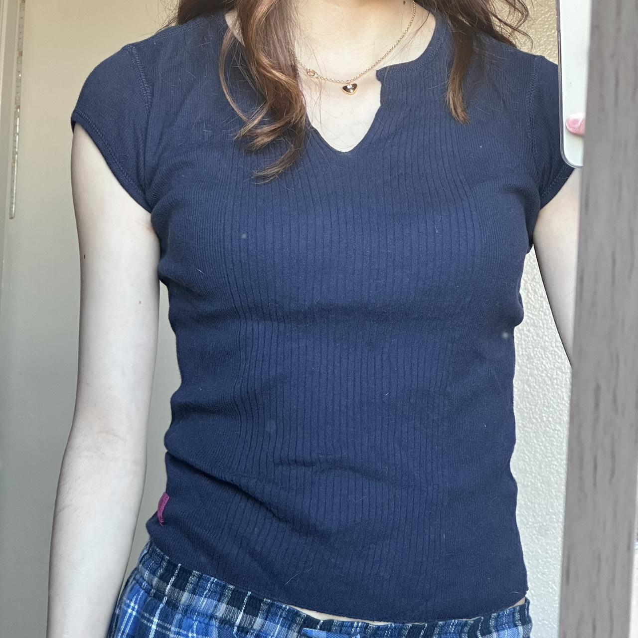 American Eagle Outfitters Women's Blue T-shirt | Depop