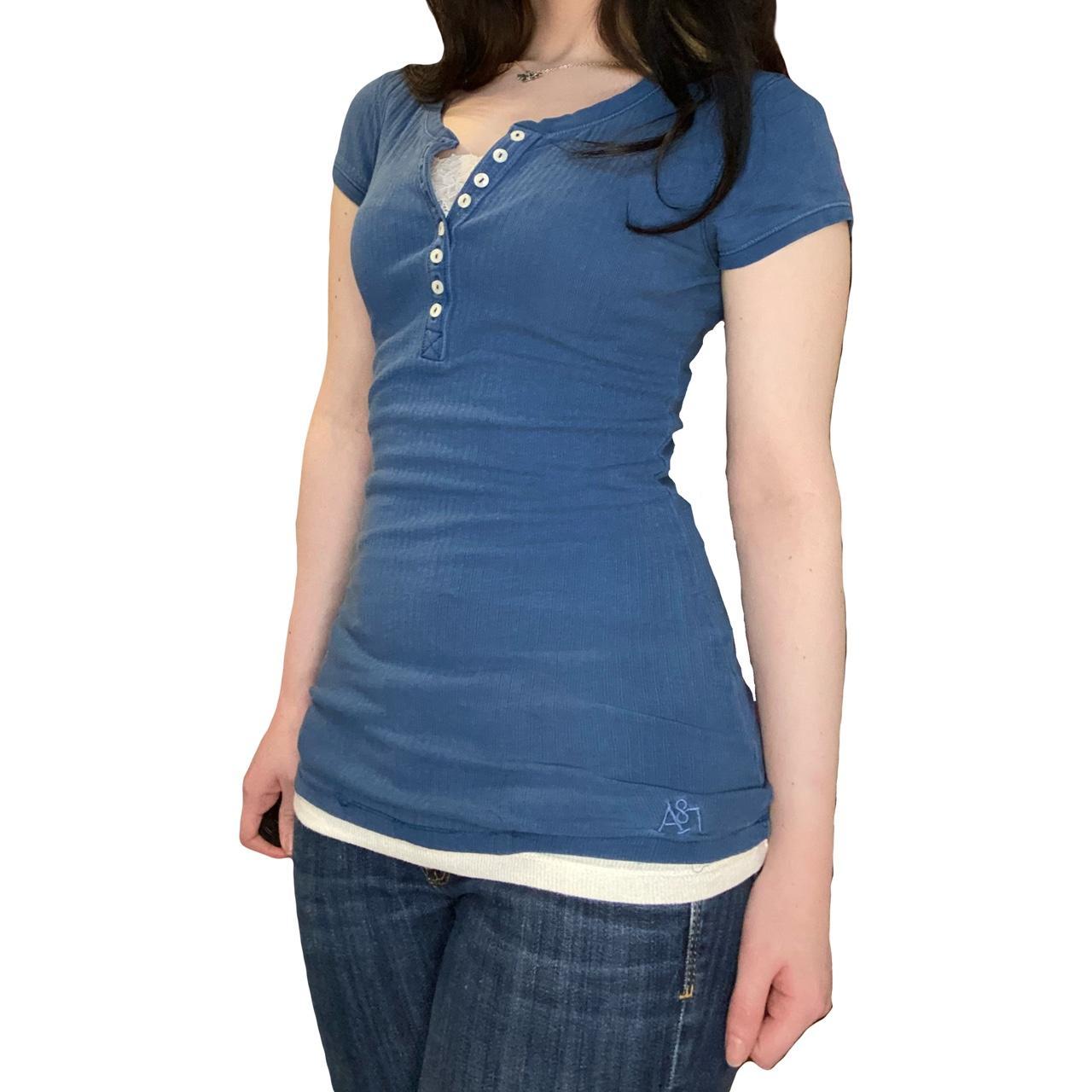 2000s vintage fitted short sleeve henley tee from... - Depop