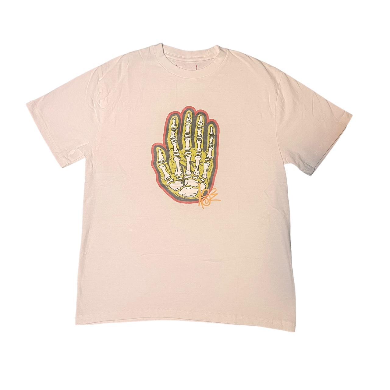 ÁSË The World Is In Your Hands Graphic Tee 100%... - Depop