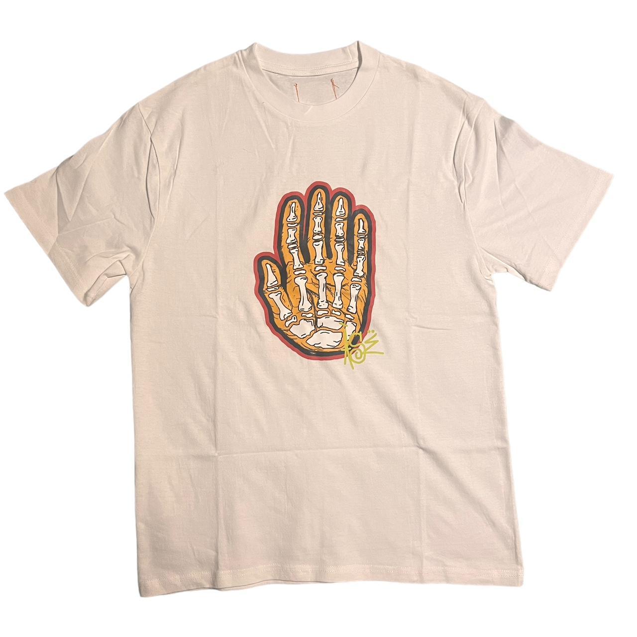 ÁSË The World Is In Your Hands Graphic Tee 100%... - Depop