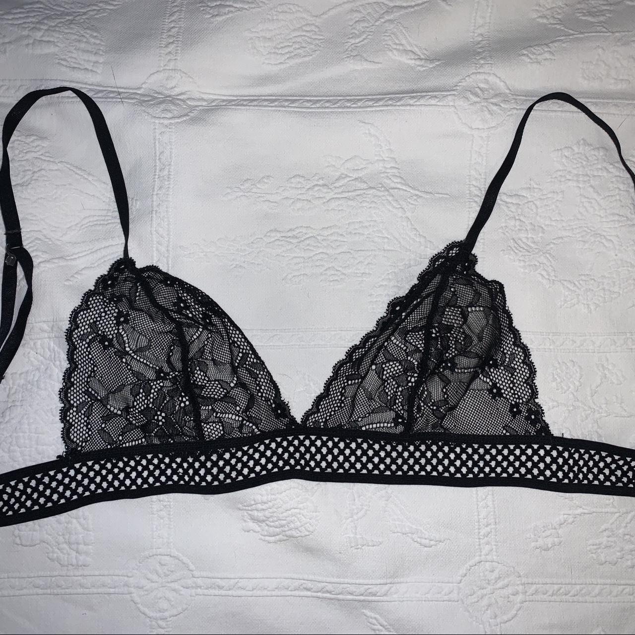 v sexy black lace bra 🍒 don’t know the brand, too... - Depop