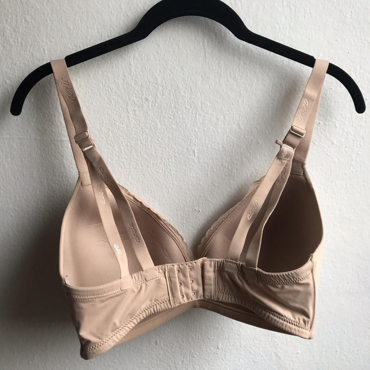 Aerie Women's Cream Bra | Depop