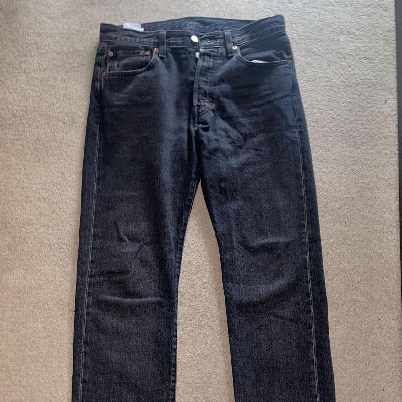 Levi 501 black straight leg jeans W31 L34 - Depop