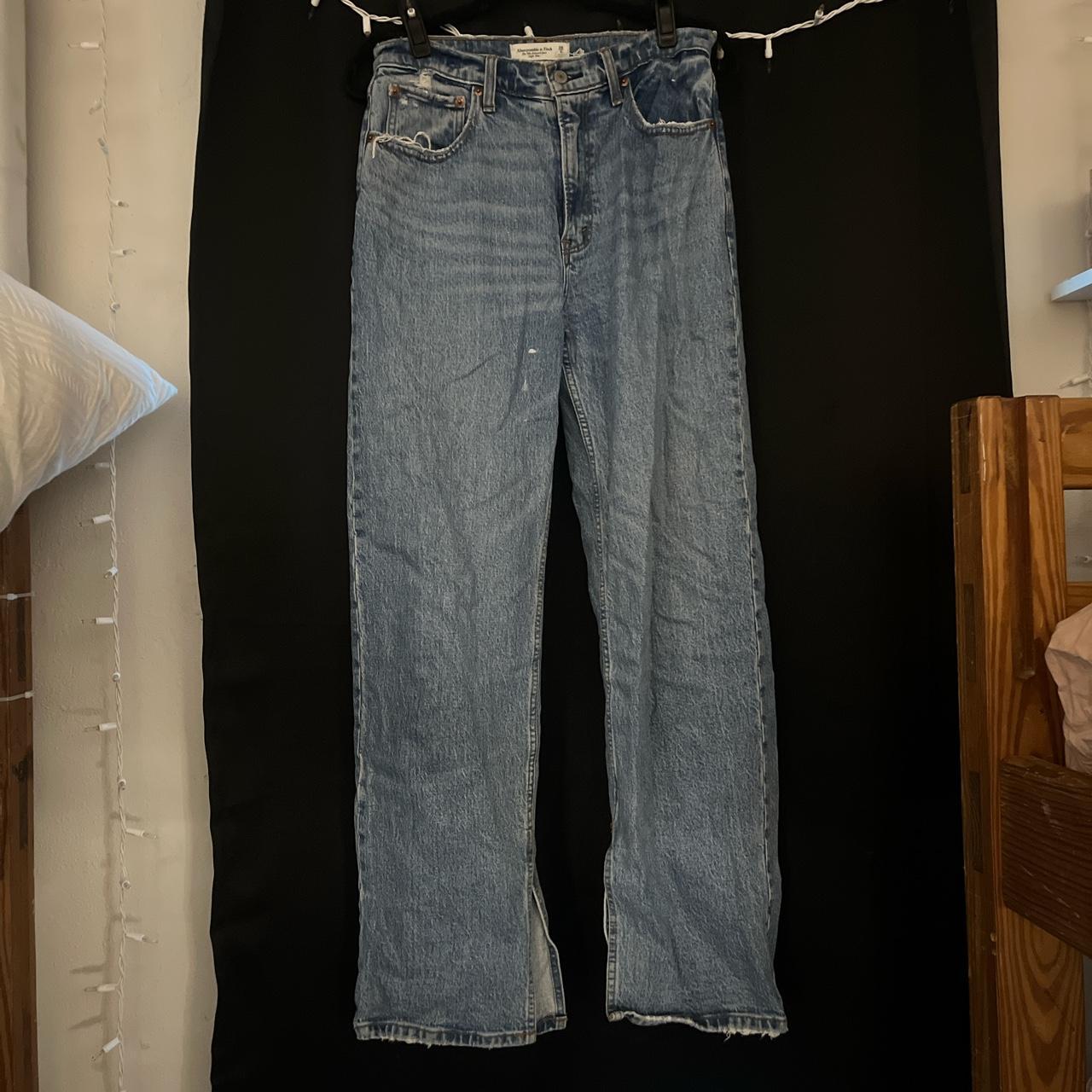 Abercrombie & Fitch 90s High Rise - Depop