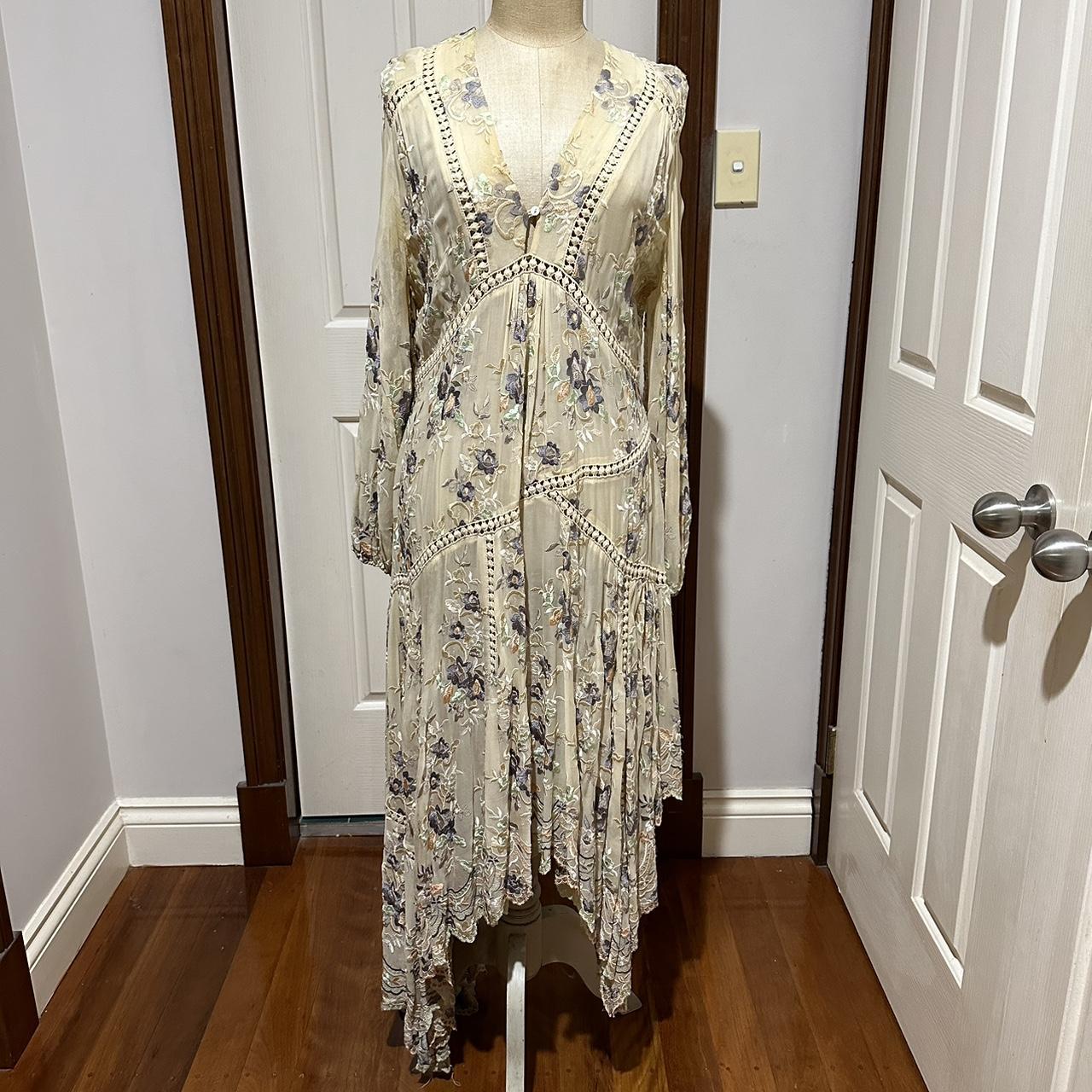 Zimmermann size 2 dress Beautiful lace A few small... - Depop