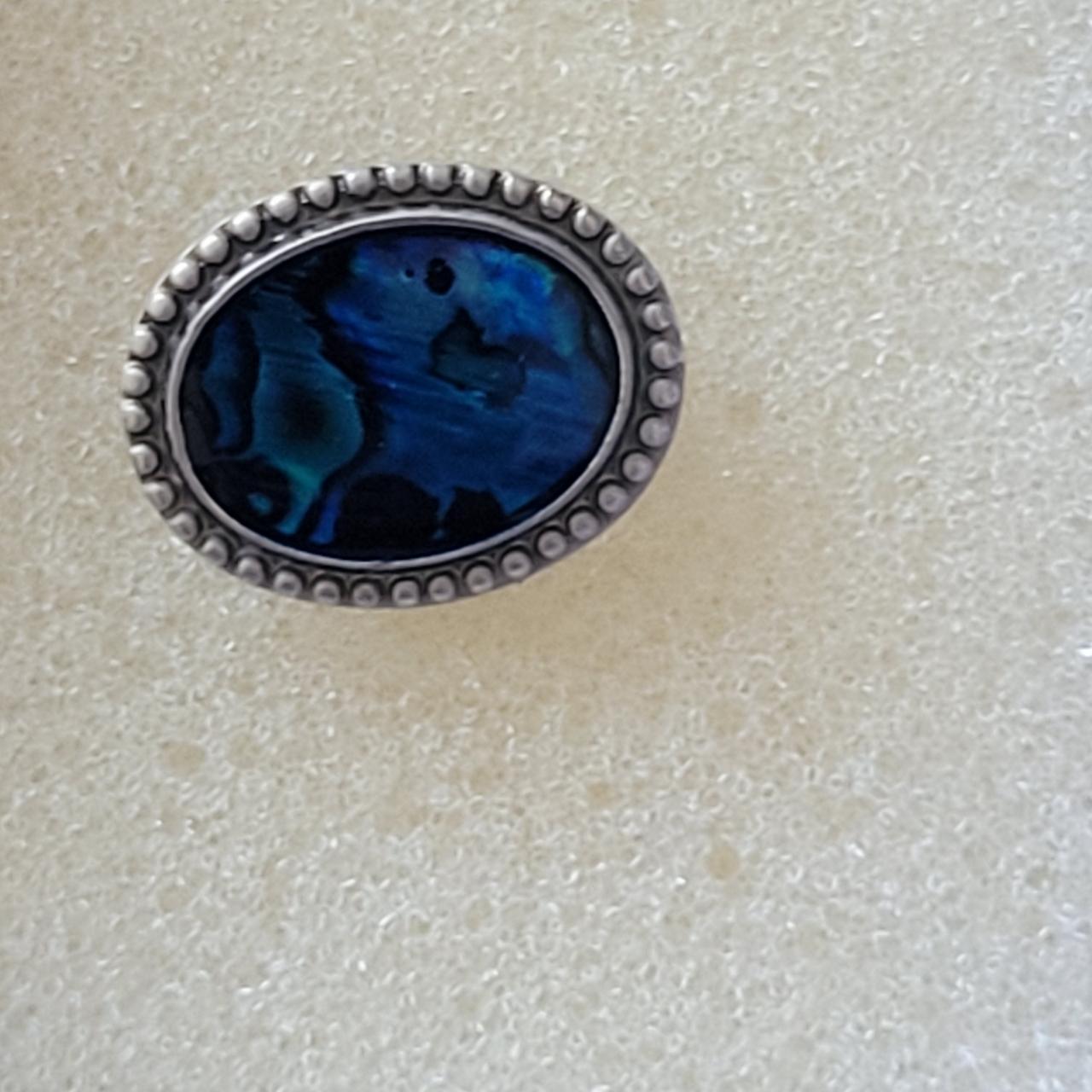 Cute vintage abalone shell silver vintage... - Depop