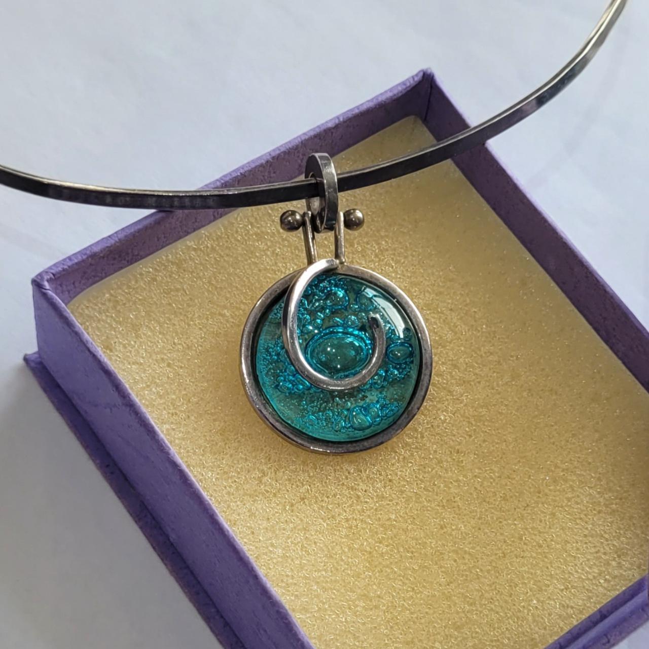 Stunning sterling silver torque collar necklace with... | Depop