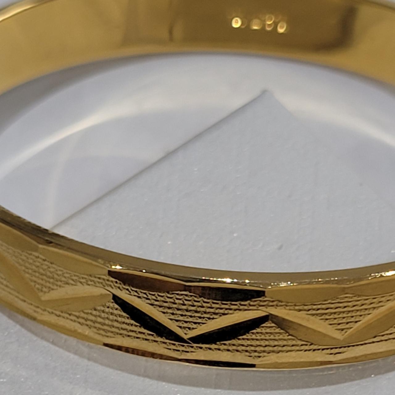 Very Beautiful 18 Carat Yellow Rolled Gold Plated... - Depop