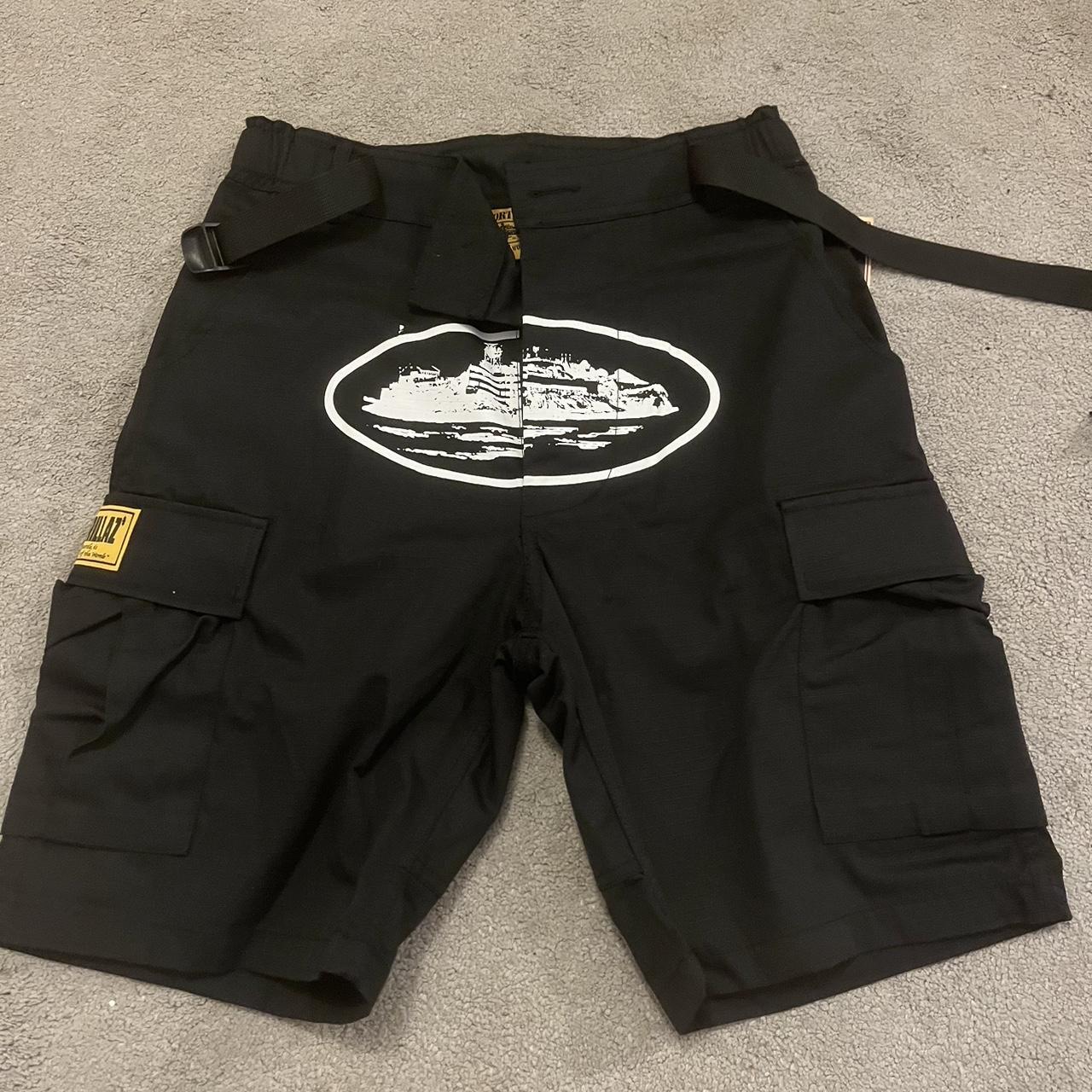 Small corteiz cargos - Depop