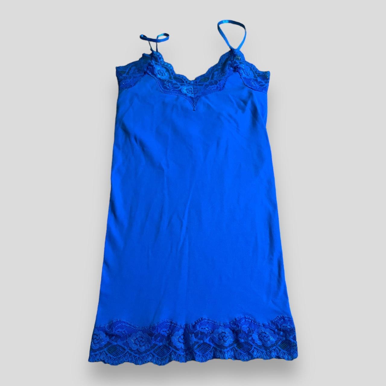 bright blue lace tank top #skims #bellavenice... - Depop