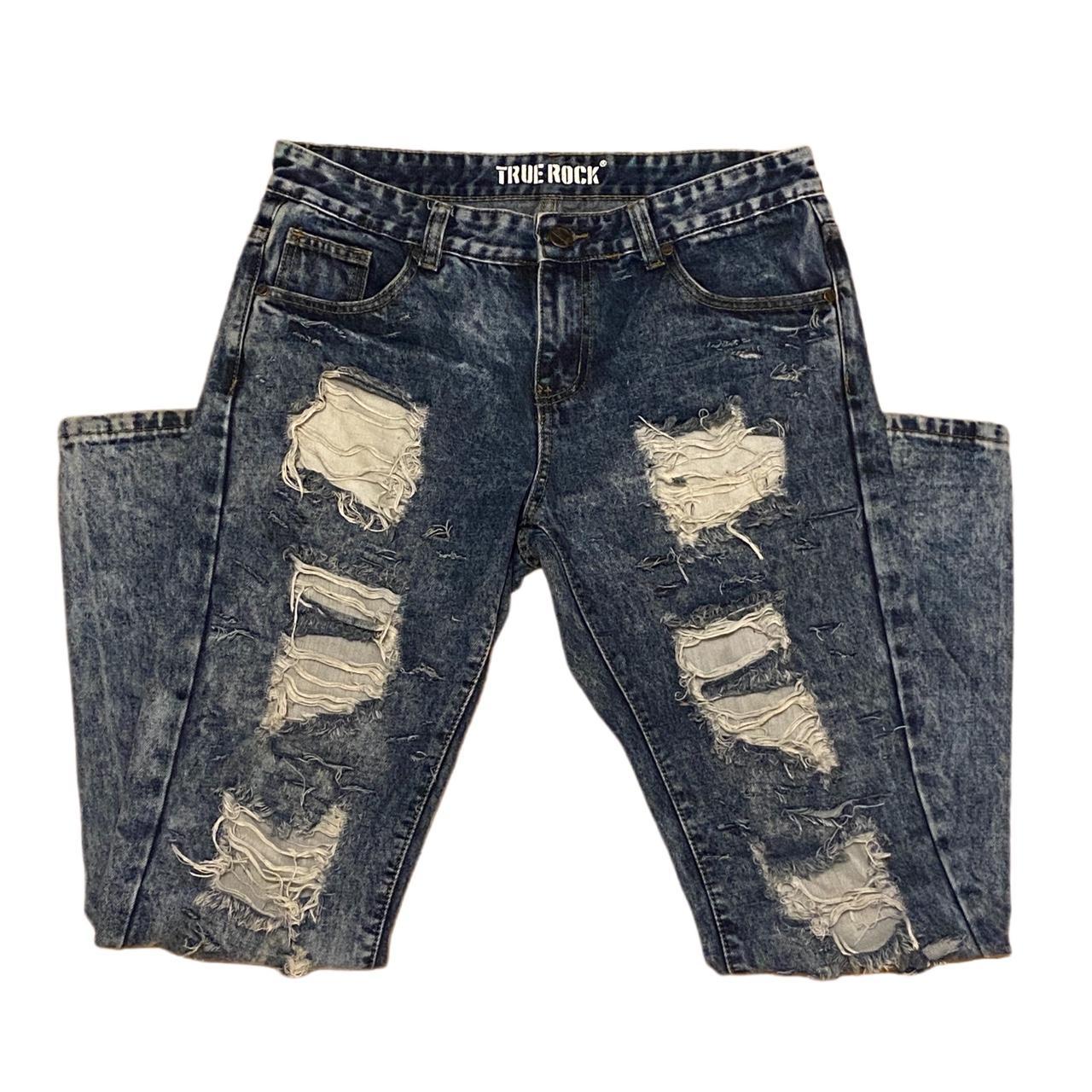 32x32 true rock jeans w super nice distressed... - Depop