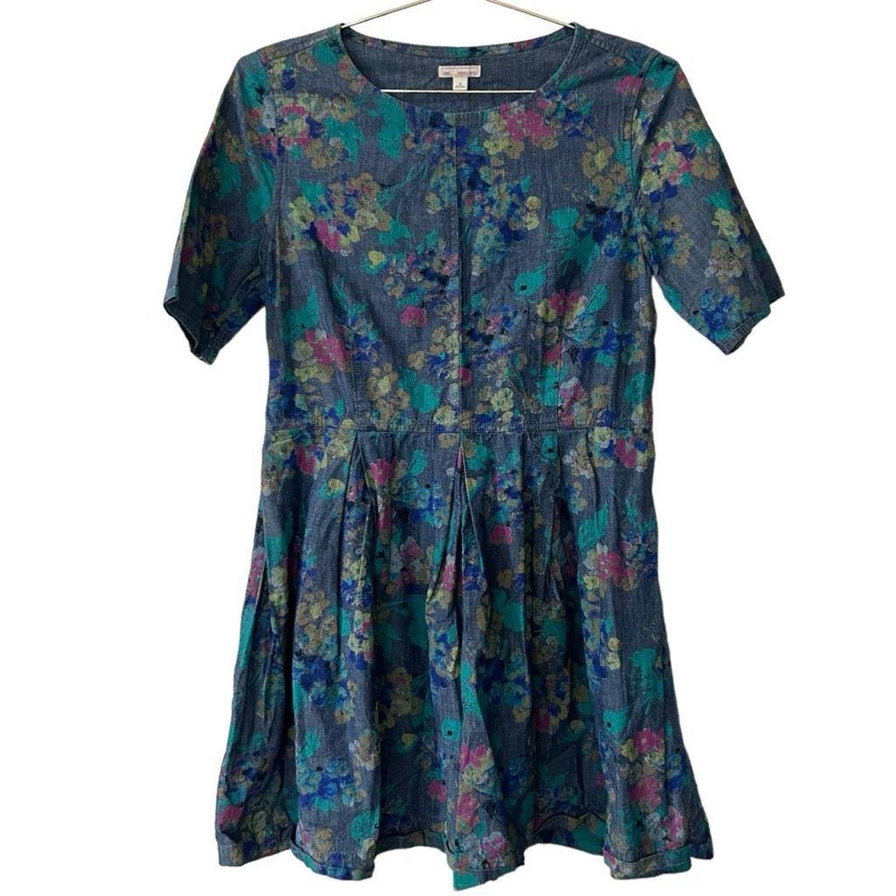 Gap Designed & Crafted Multi-Color Floral Chambray... | Depop