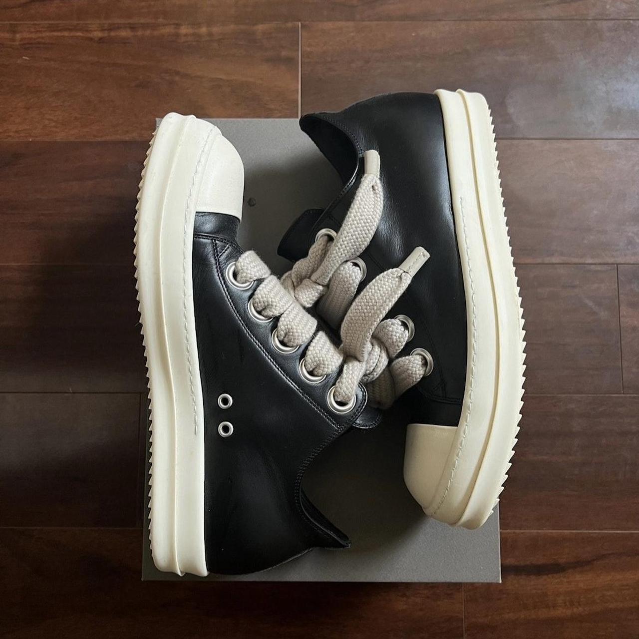 Rick Owen’s jumbo laces - Depop