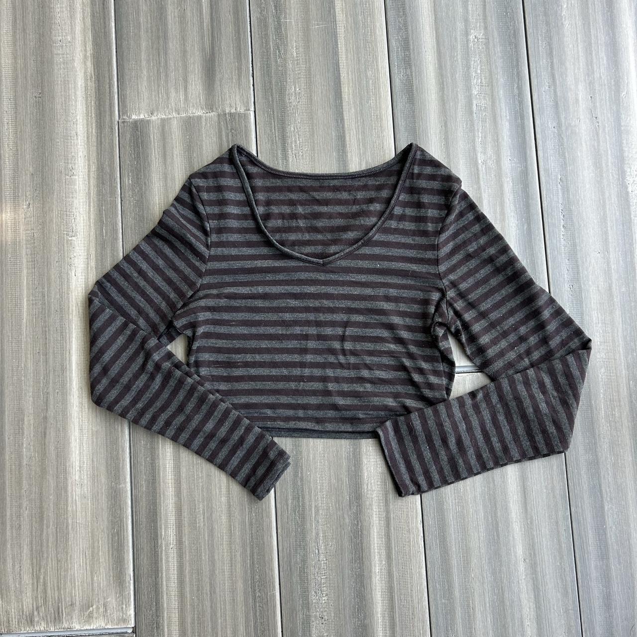 simple scene emo striped long sleeve crop top... - Depop