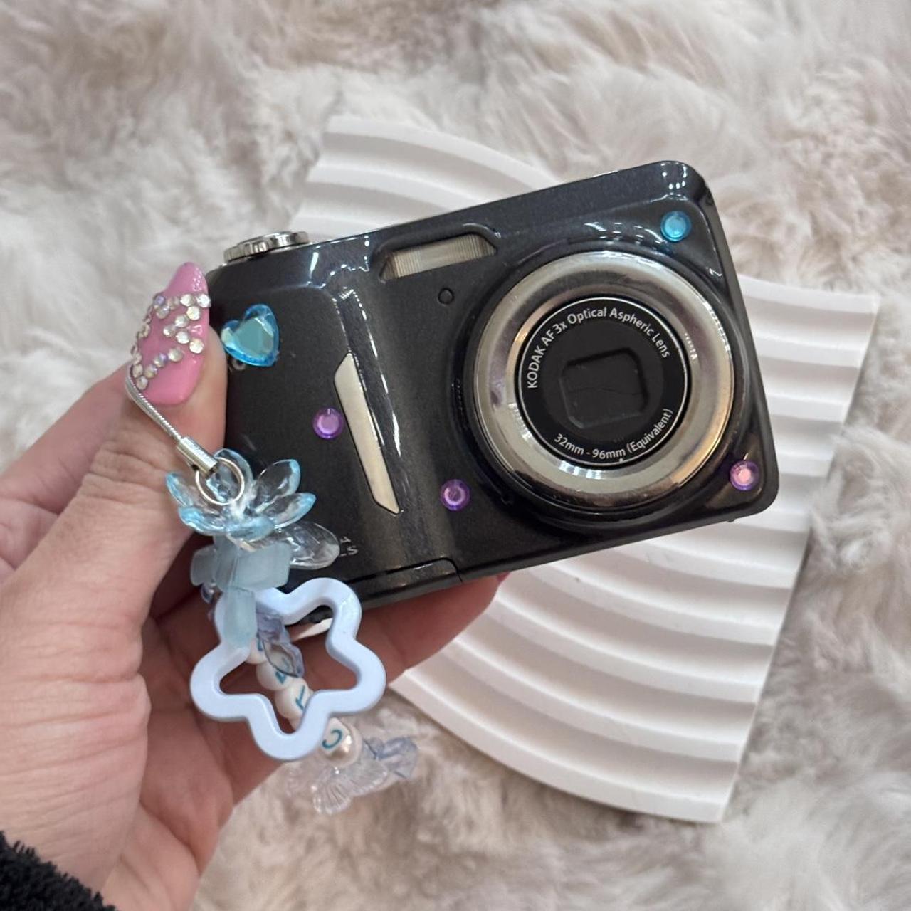 Kodak EasyShare C183 | 14MP Digital Camera | Tested... - Depop