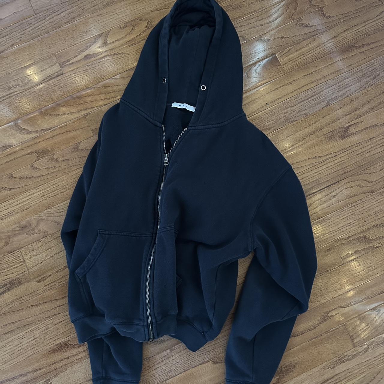 small black zipup | Depop