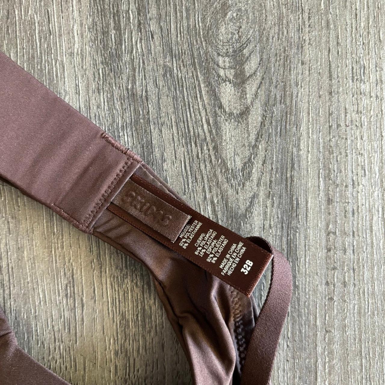 NWOT Skims wireless push up bra in Cocoa. Size 32B - Depop