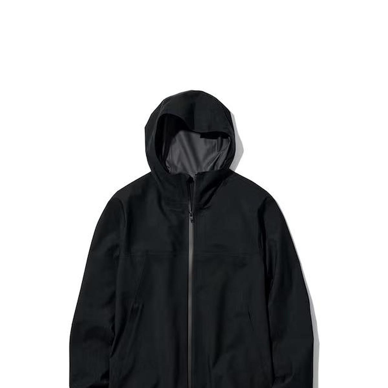 Uniqlo Blocktech 3D Cut Parka - Black Lightly... - Depop