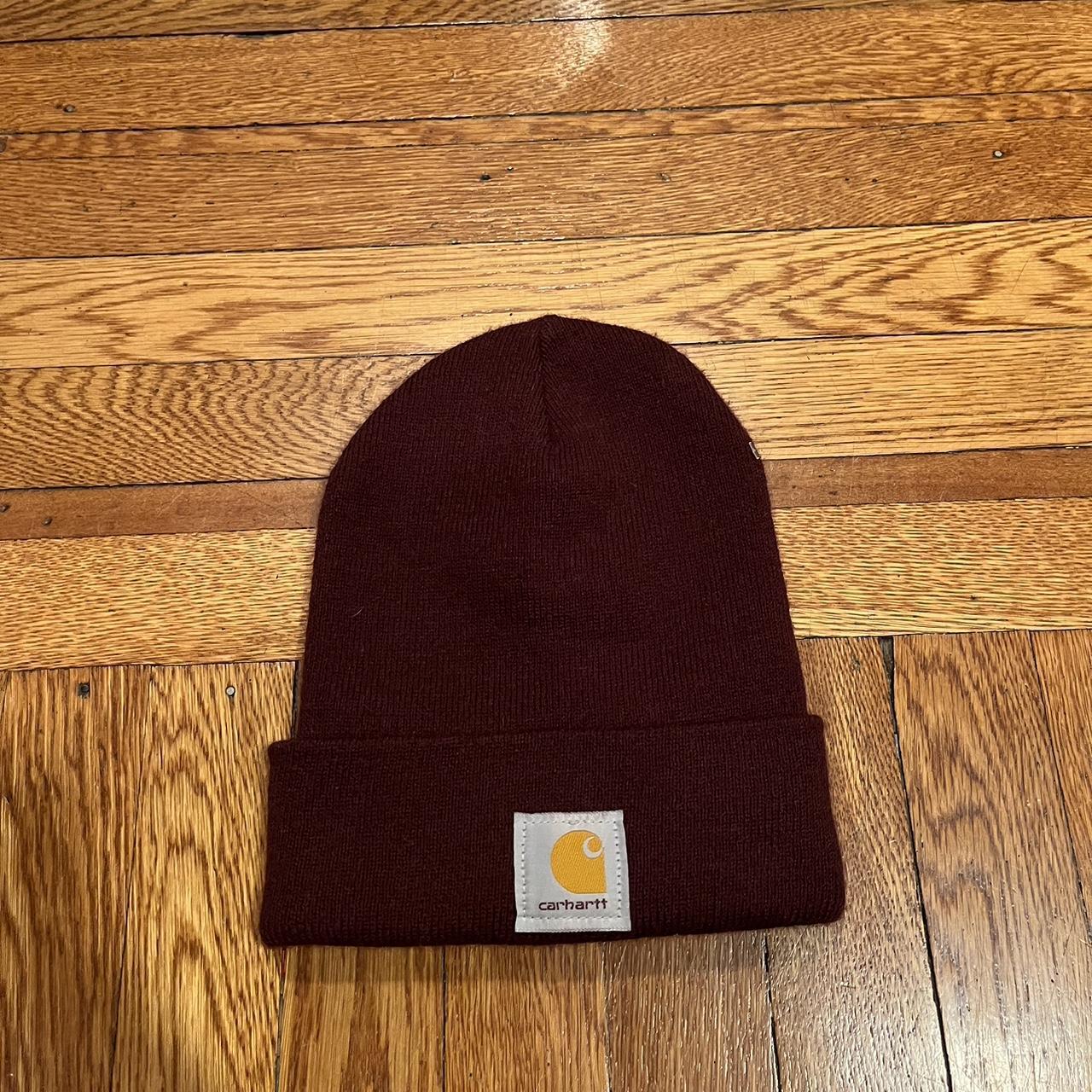 Maroon carhartt beanie #carharrt #beanie #winterhat - Depop