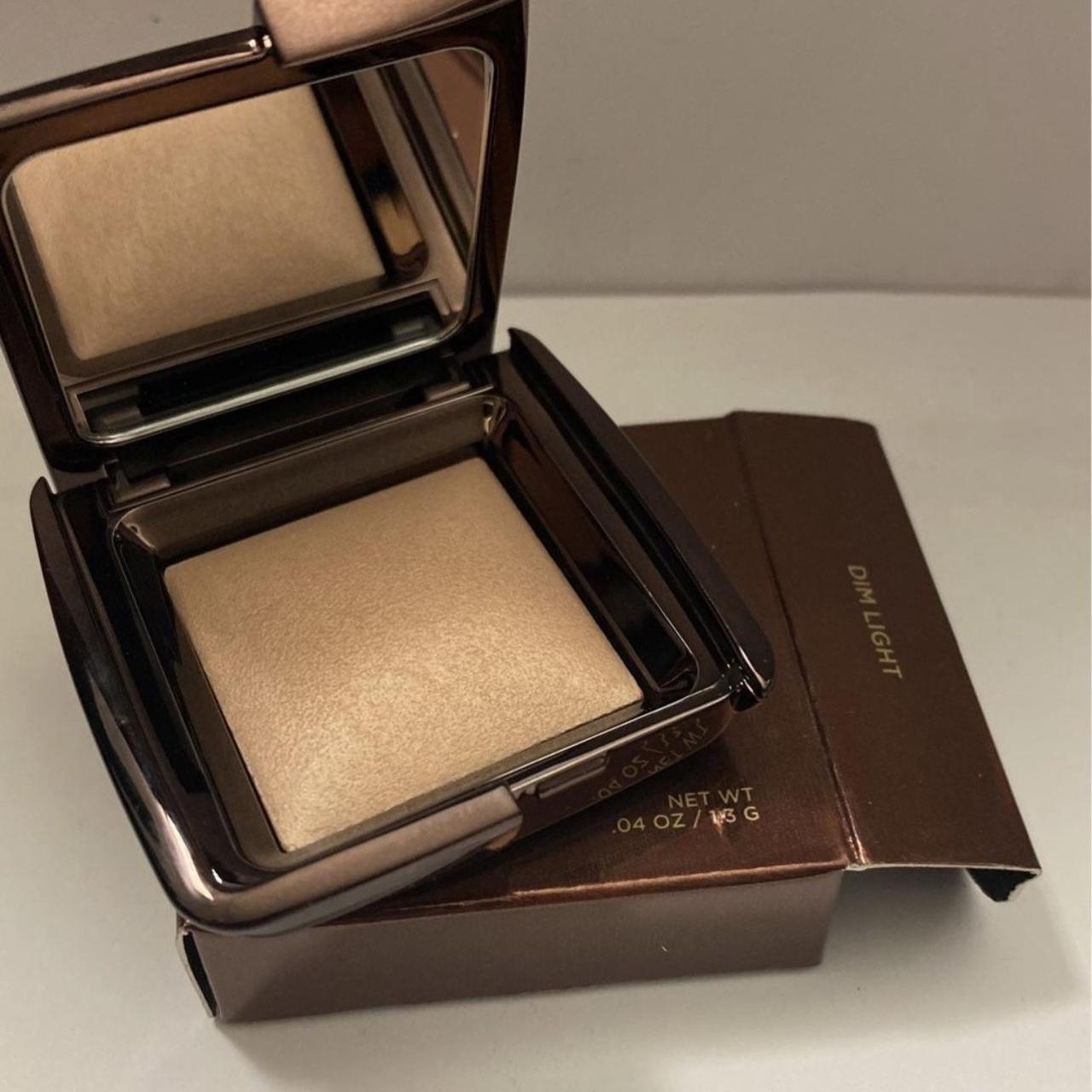 Hourglass ambient Lighting powder Color: Dim light... - Depop