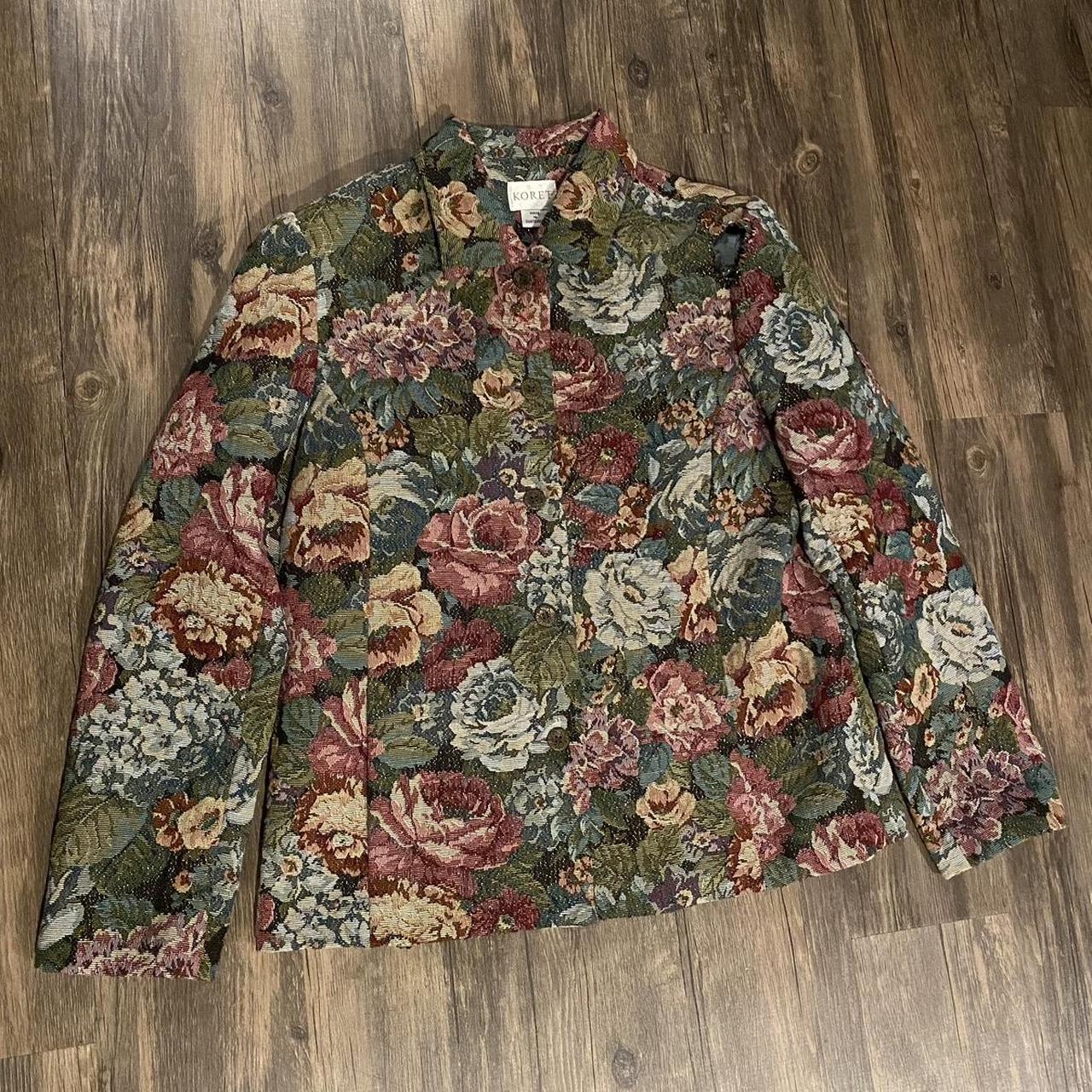 Floral Grandma couch type fabric blazer jacket Sick... - Depop