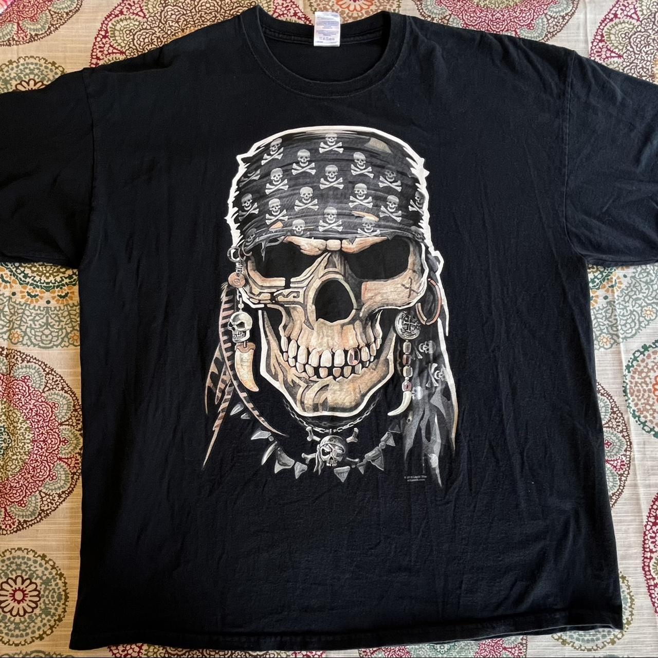 black skull graphic t shirt size 2XL - Depop