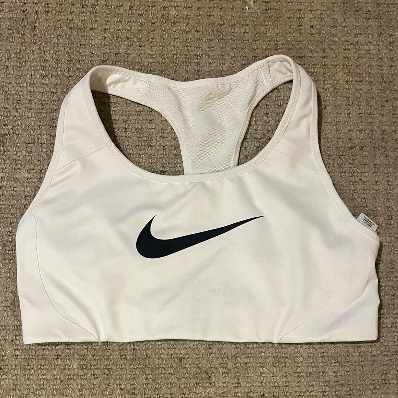 White Nike Sports Bra with mesh back Great condition! - Depop