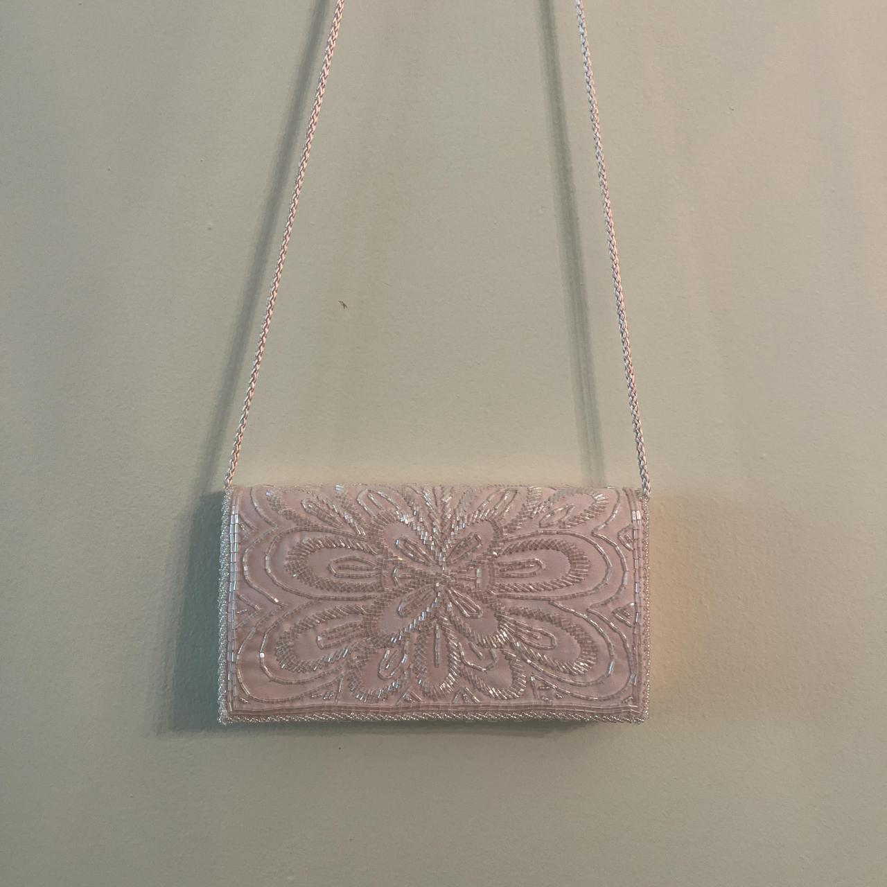 vintage baby pink beaded clutch 💗 •beading •tiny... - Depop