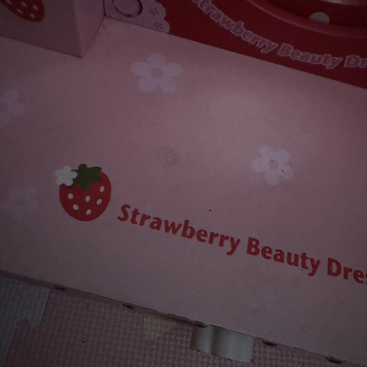 mother garden strawberry vanity! super cute but... - Depop