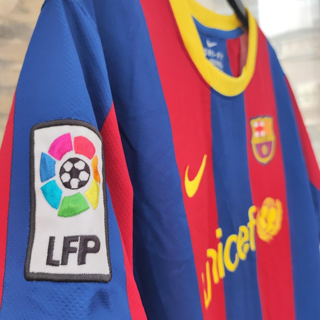 Barcelona Home 2010/11 Football Kit Size Kids L The... - Depop