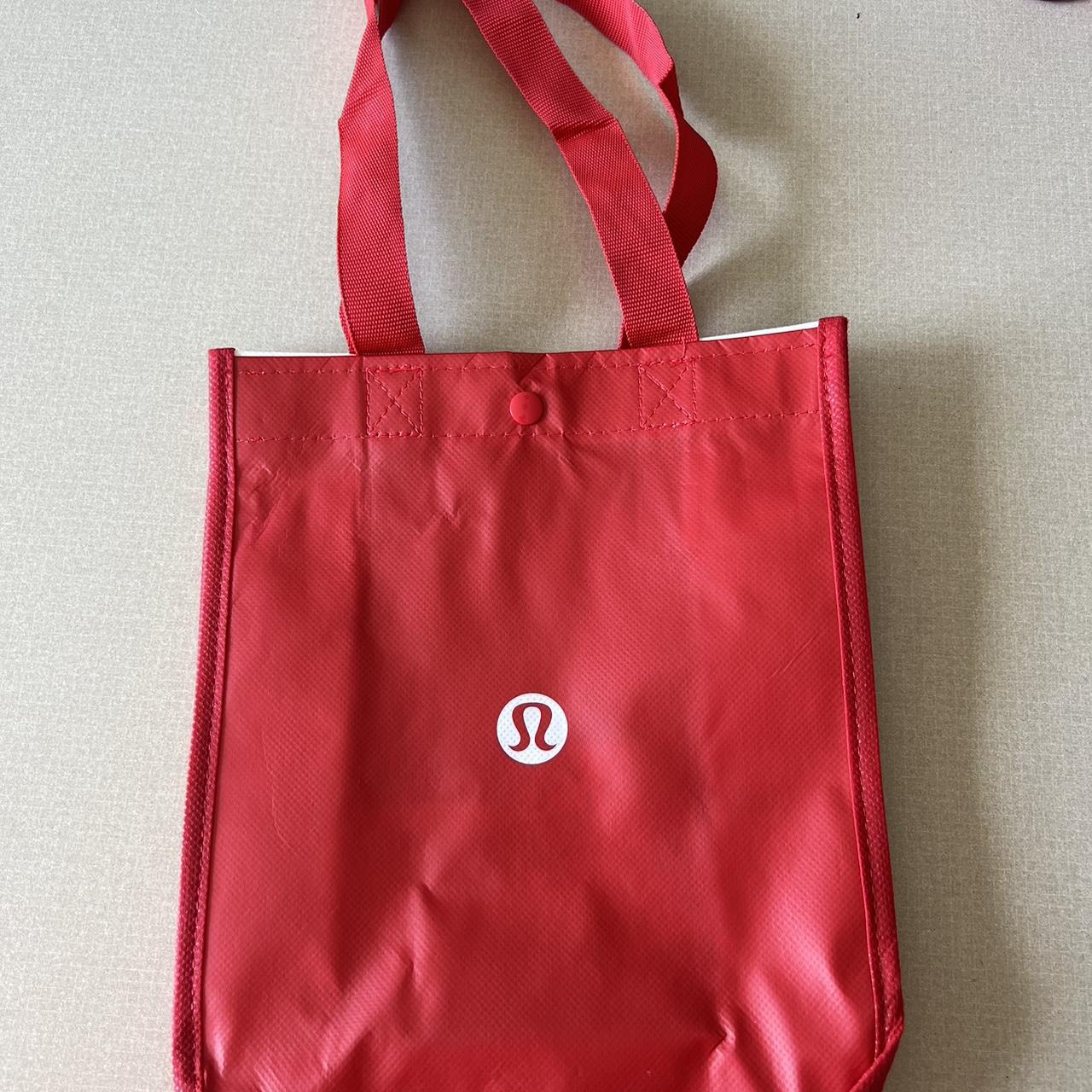 Red Lululemon sports bag - Depop