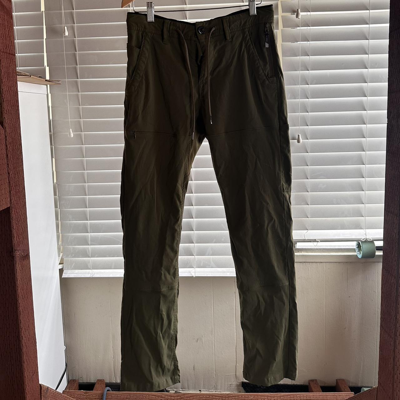 Volcom army green cargo pants with a relaxed fit,... | Depop