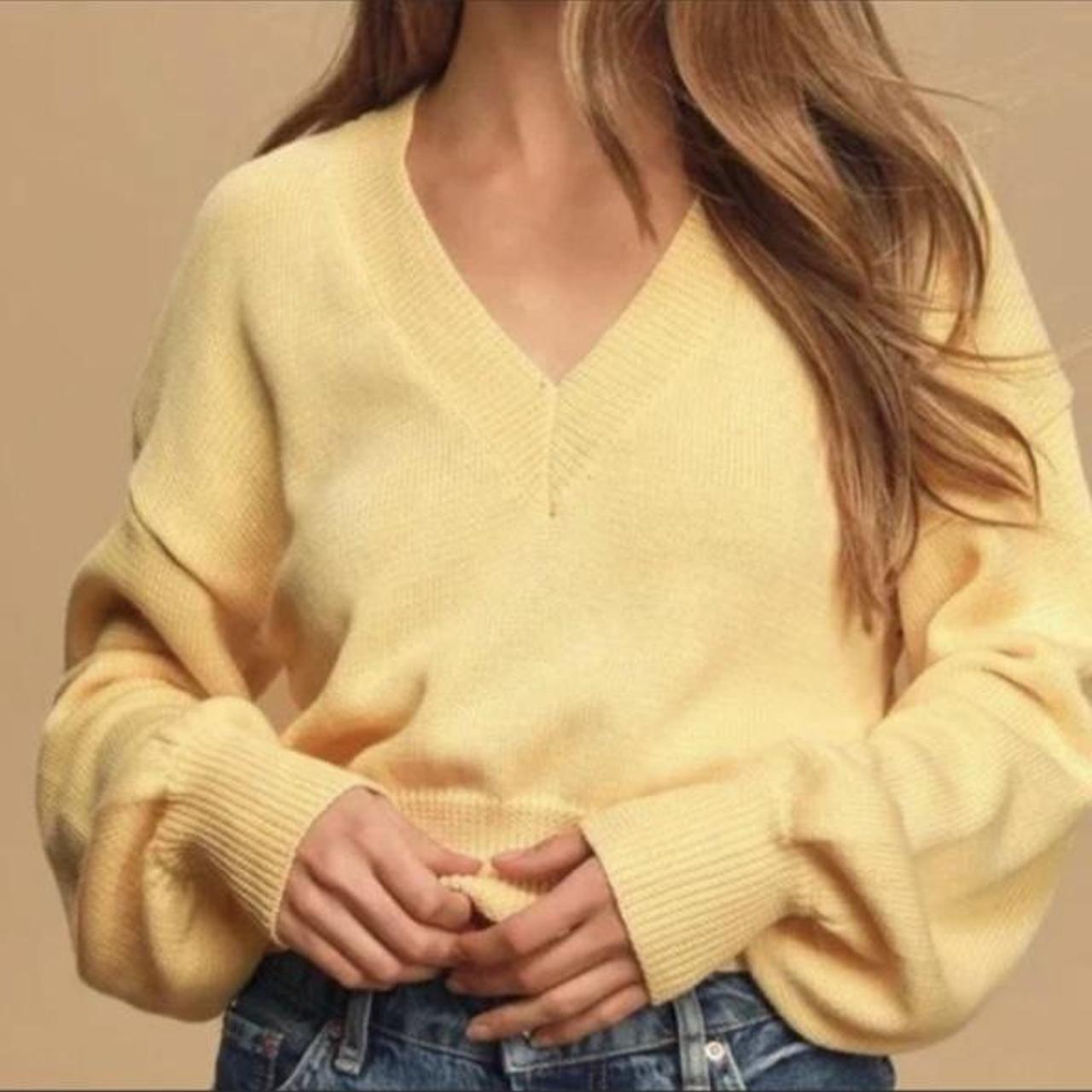 Lulus Women's Yellow Jumper | Depop