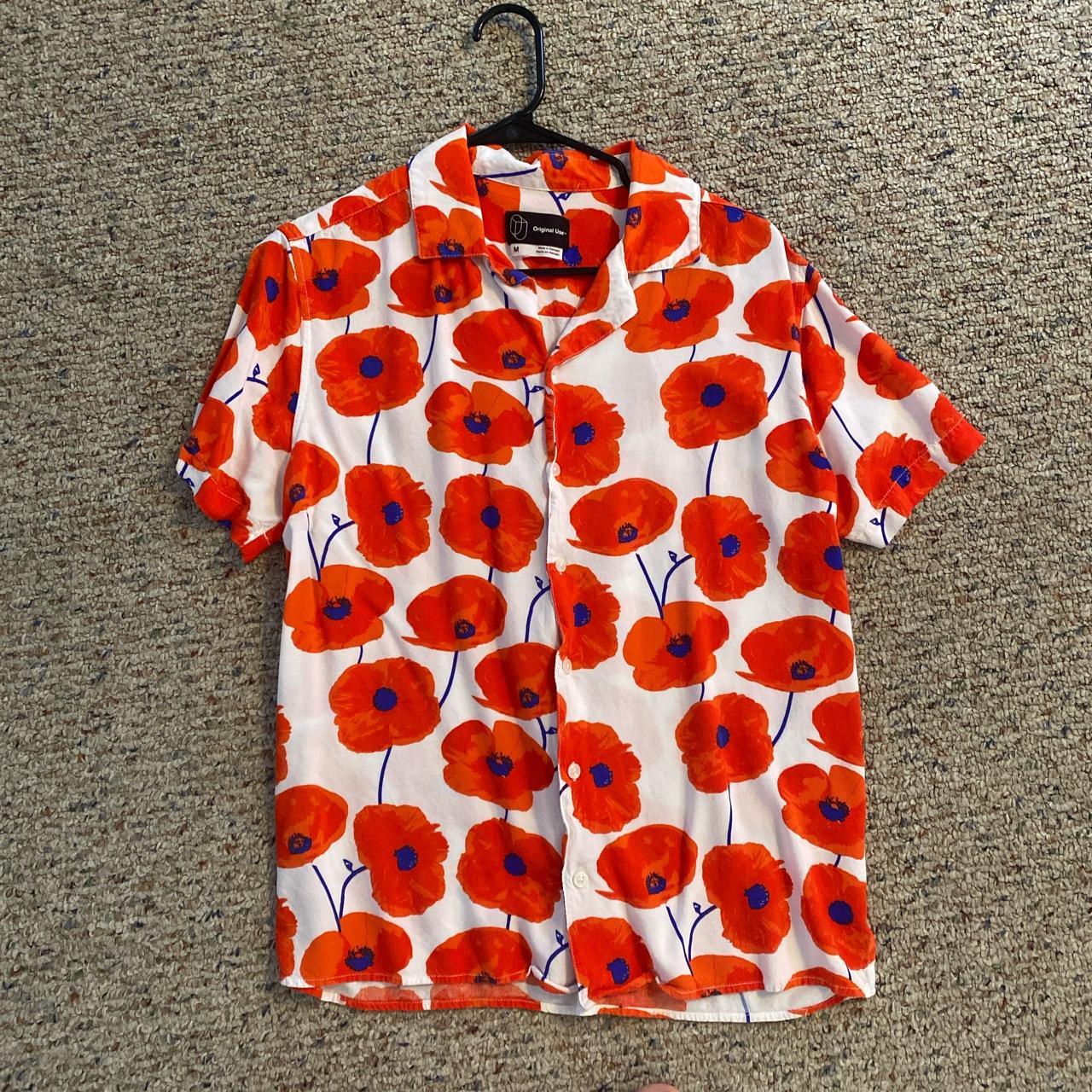 Red poppy shirt, perfect for any fun occasion! - Depop