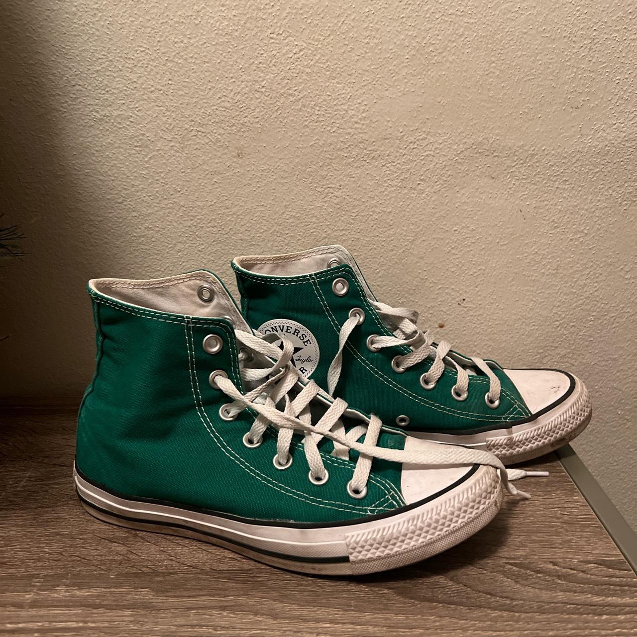 Converse Women's Green Trainers | Depop